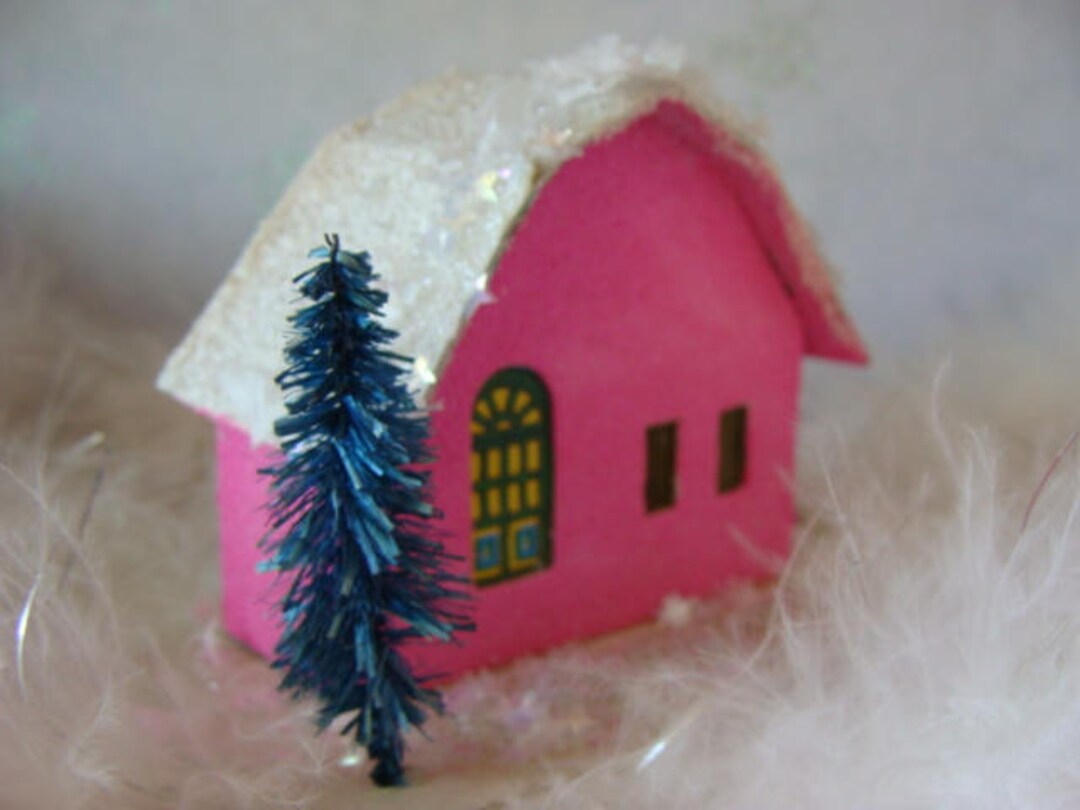 Vintage Christmas Gorgeous Shabby Chic Beautiful Pink Putz House ...