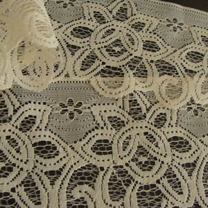 Antique Gorgeous Wide Ivory Dutch Lace Stunning and Intricate 4 Inches ...