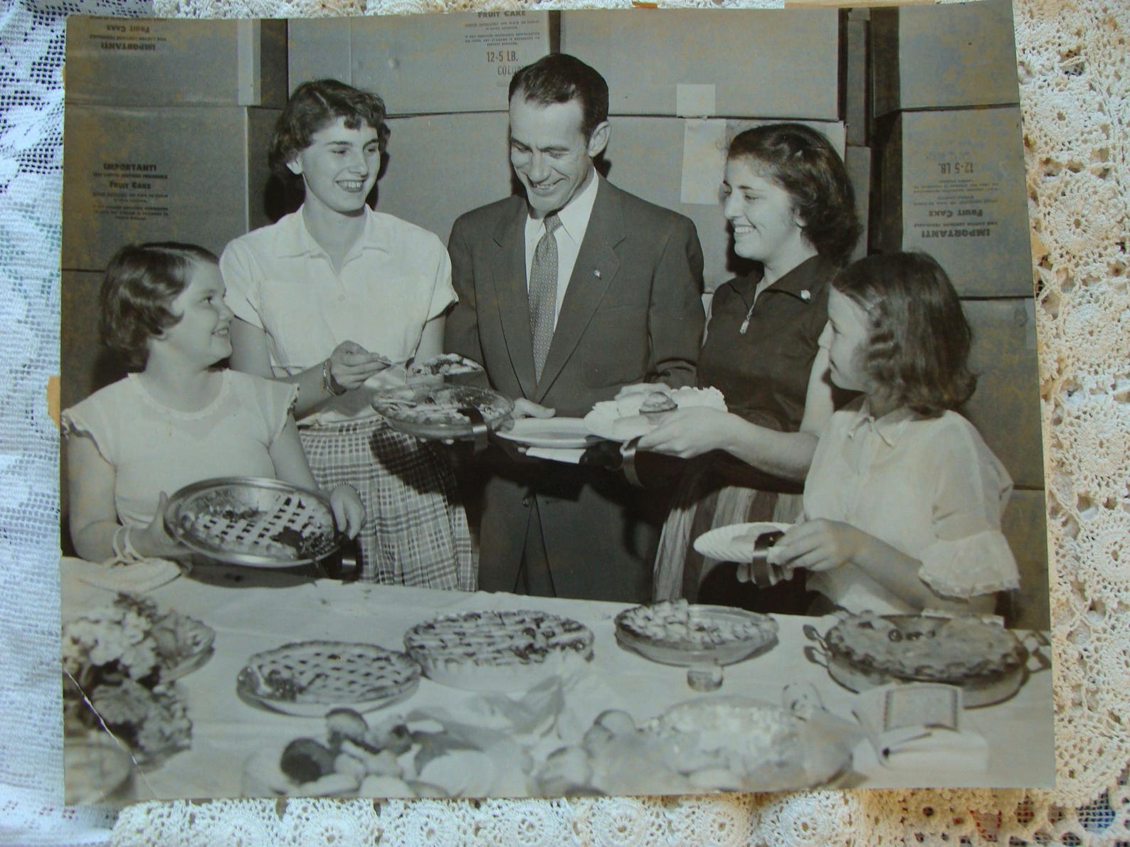 Vintage 1950s News Journalist Black and White Photo Lot No 37 - Etsy