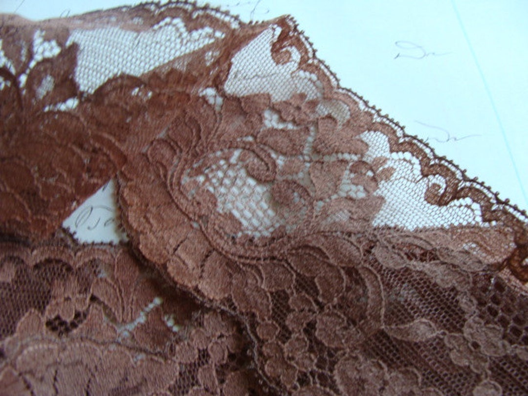 1 Yard Gorgeous Brown Lace - Etsy
