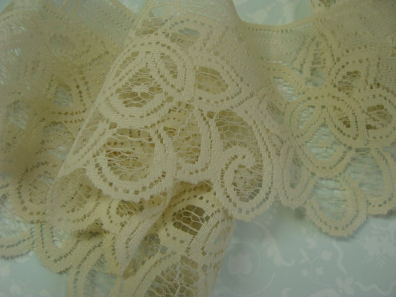 Antique Gorgeous Wide Ivory Dutch Lace Stunning and Intricate 4 Inches ...