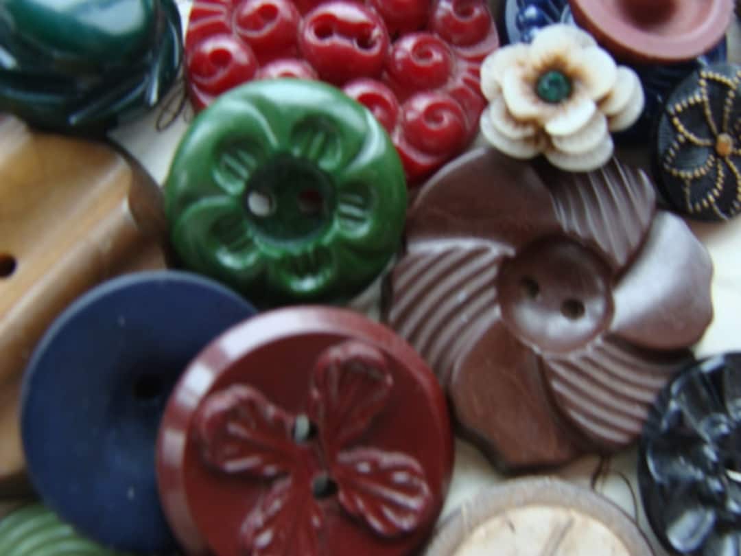 2 Dozen Antique and Vintage Buttons Rhinestone Button Jewelry ...