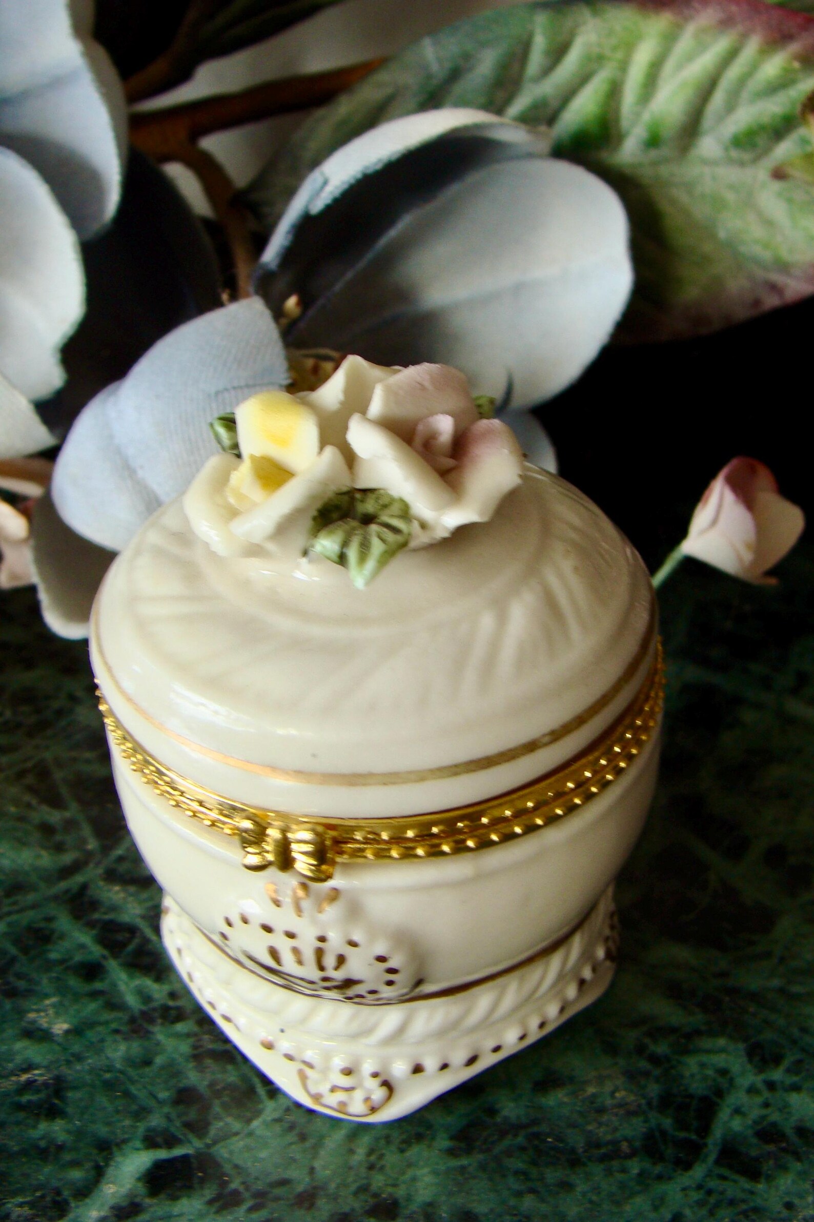 Vintage Hand Painted Gilded Roses Cold War Victorian Porcelain Trinket ...