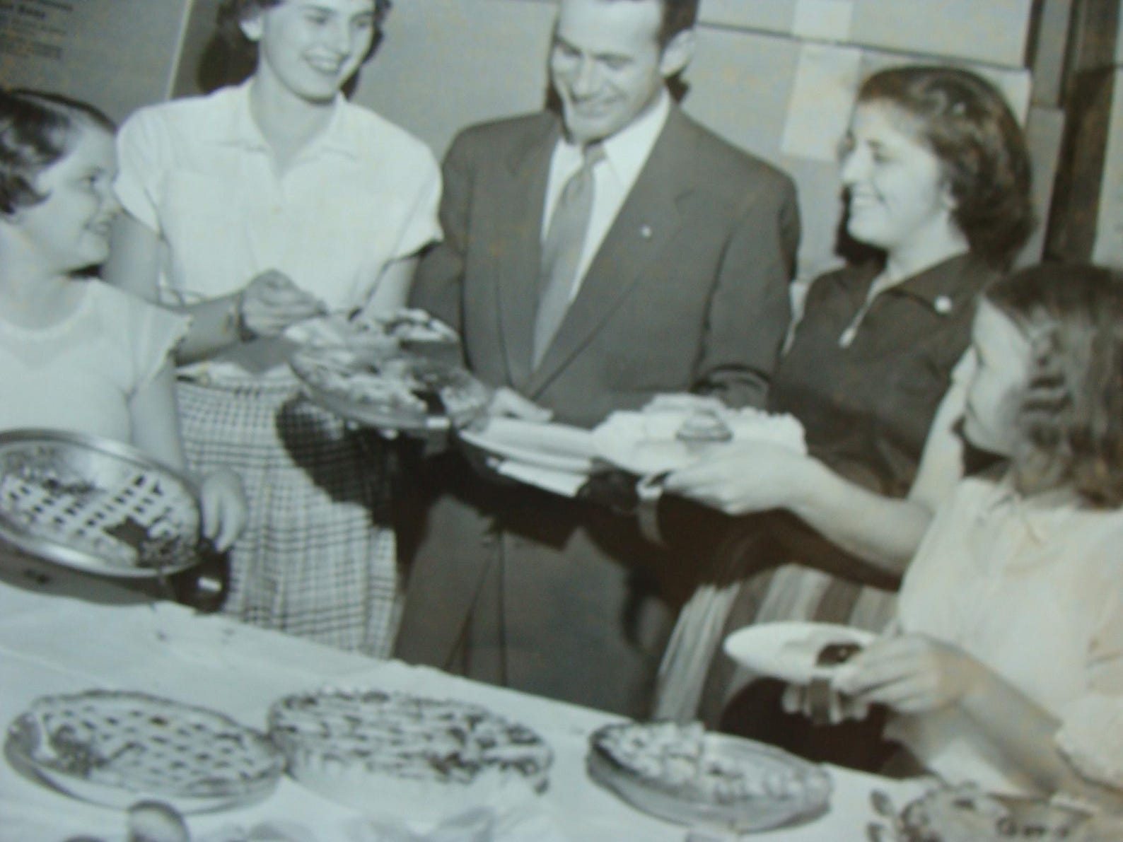 Vintage 1950s News Journalist Black and White Photo Lot No 37 - Etsy