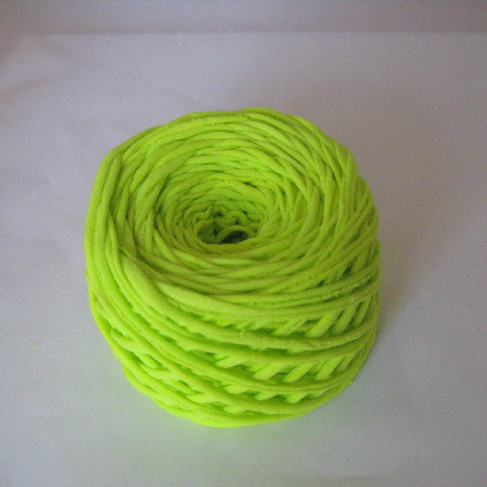 T Shirt Yarn Hand Dyed Neon Green 60 Yards - Etsy