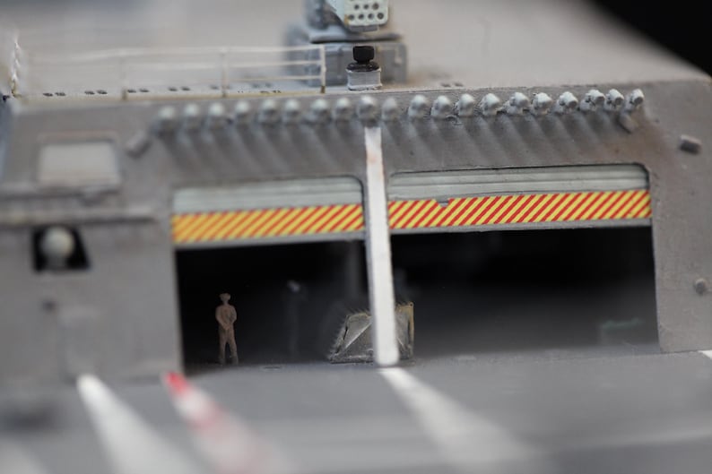 US Naval Warship Scale Model Replica - Customized Lighted USS ...