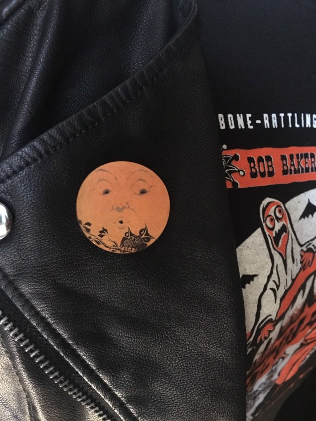 Retro 60's Halloween Full Moon Pin - Etsy