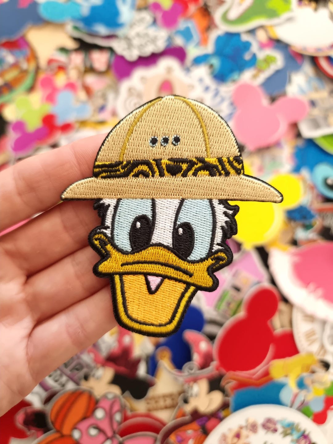 Donald Duck Safari Embroidered Patch Iron or Stitch - Animal Kingdom ...