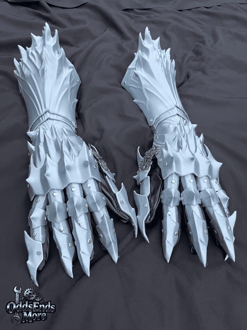 Drake Knight Gauntlets - Custom Metal Coating Colors | Elden Ring 3D ...