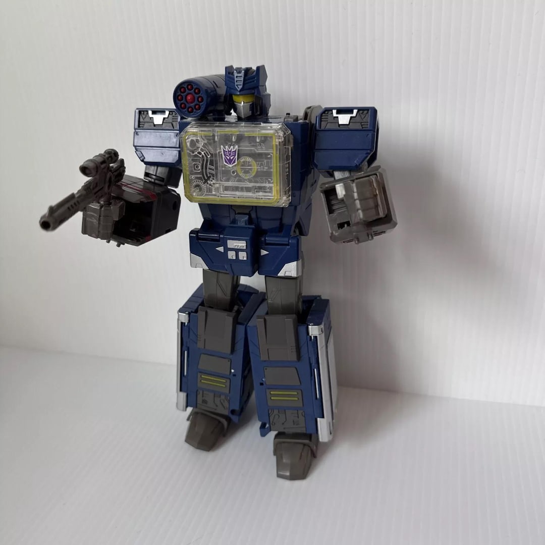 Transformers Titans Return Leader Class Soundwave - Etsy