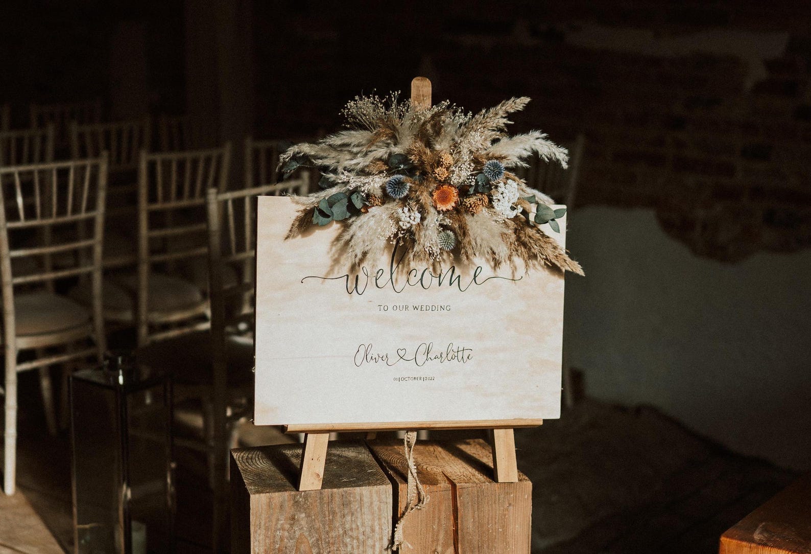 Hand-painted Wedding Sign on Plywood – Custom Rustic Event Decor - Etsy UK