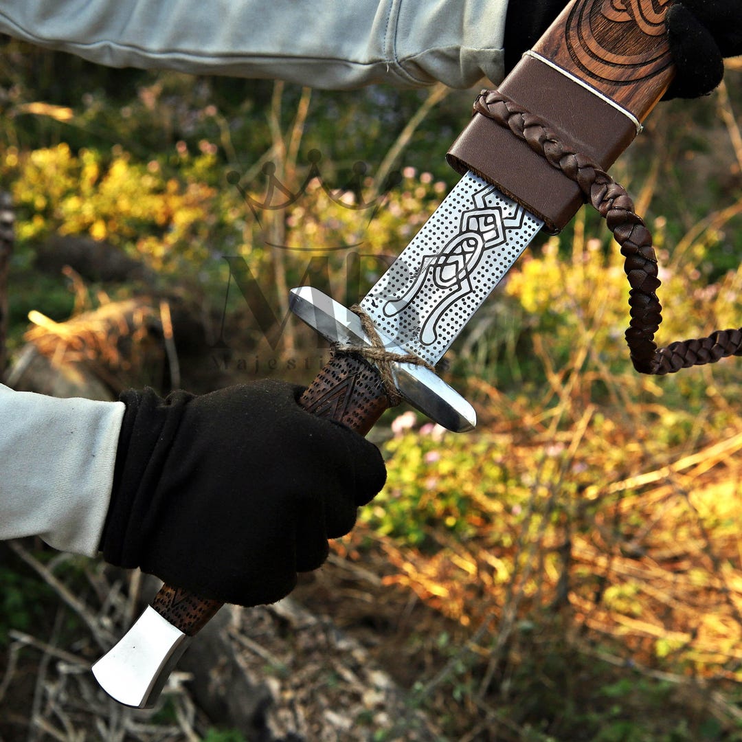 HAND FORDED Viking Master Sword - Handmade Sword - Link Sword -medieval ...