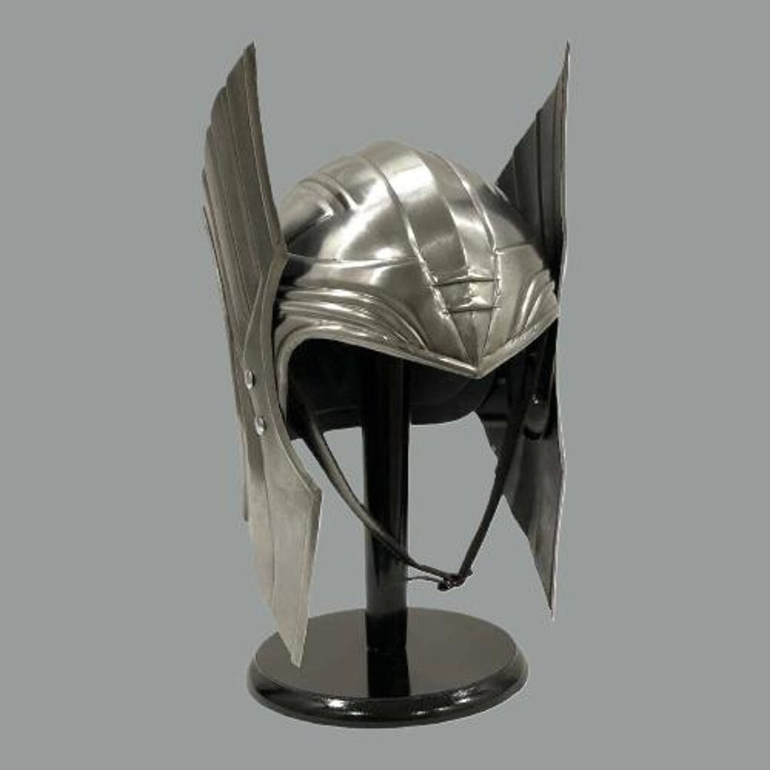 Thor Ragnarok Movie Helmet With Stand, Thor Ragnarok Helmet, Mighty ...