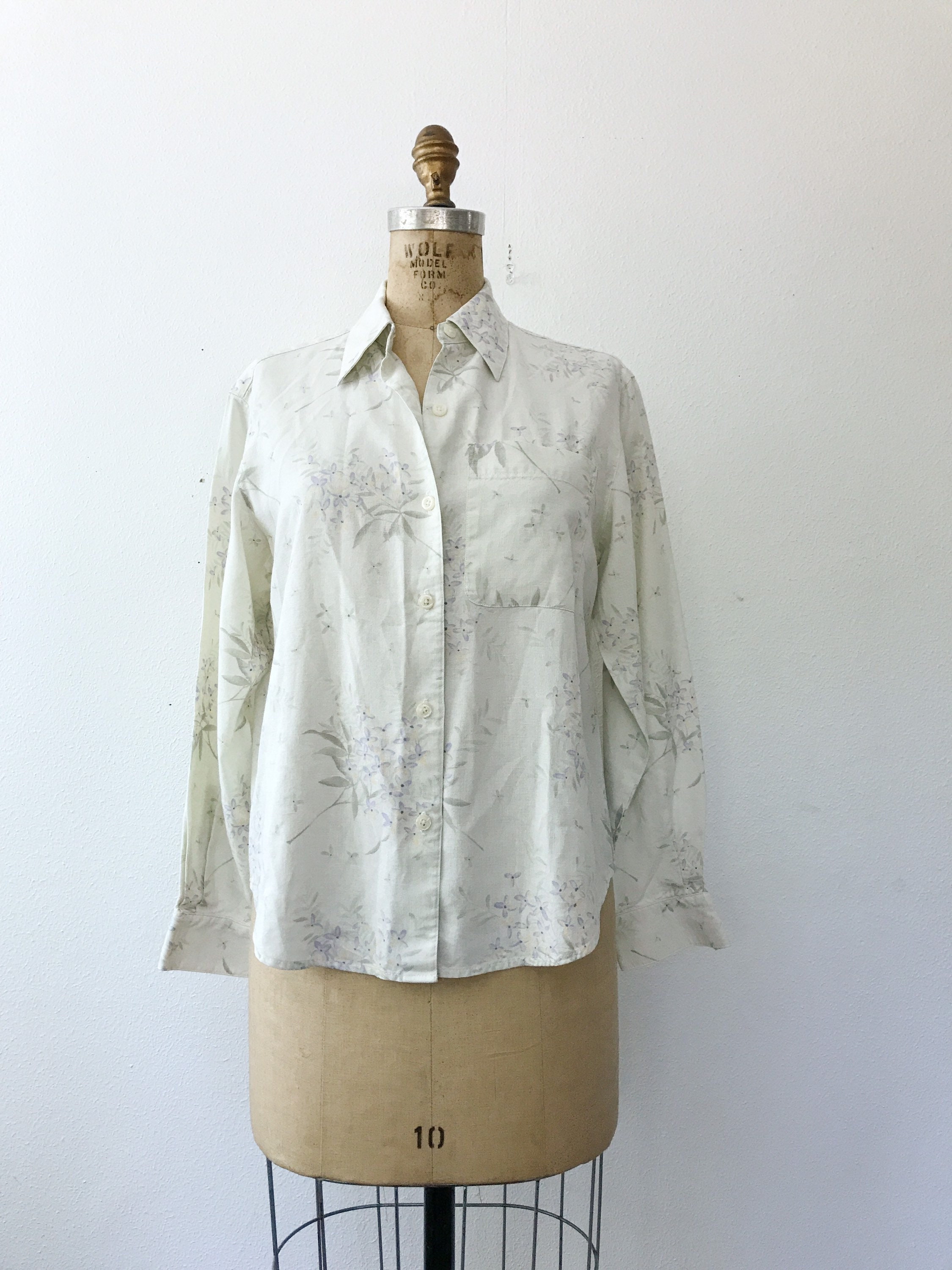 linen blouse / vintage Liz Claiborne blouse / Locust Flower blouse