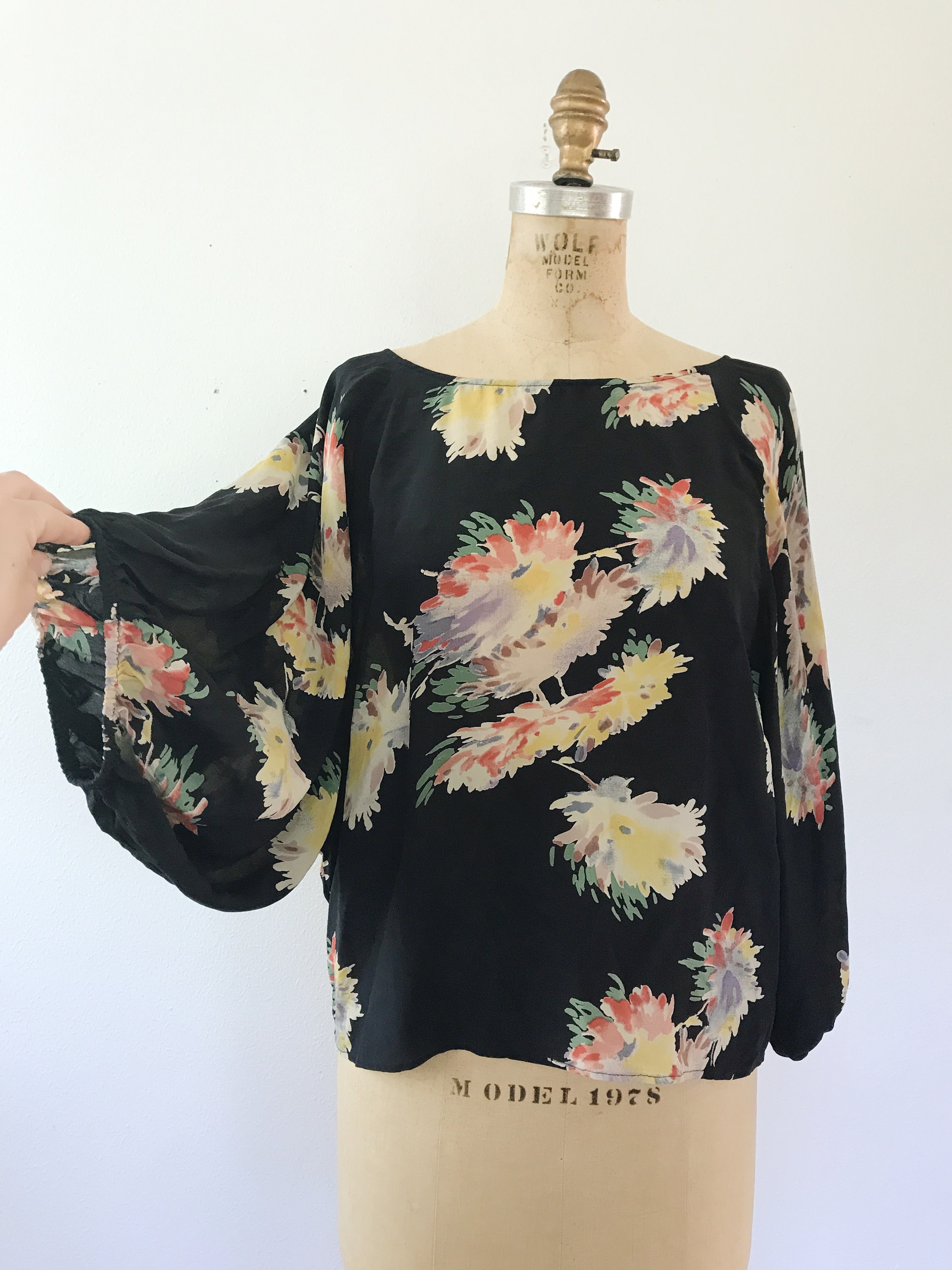 floral silk blouse / Modern Silk blouse /First Hints silk blouse