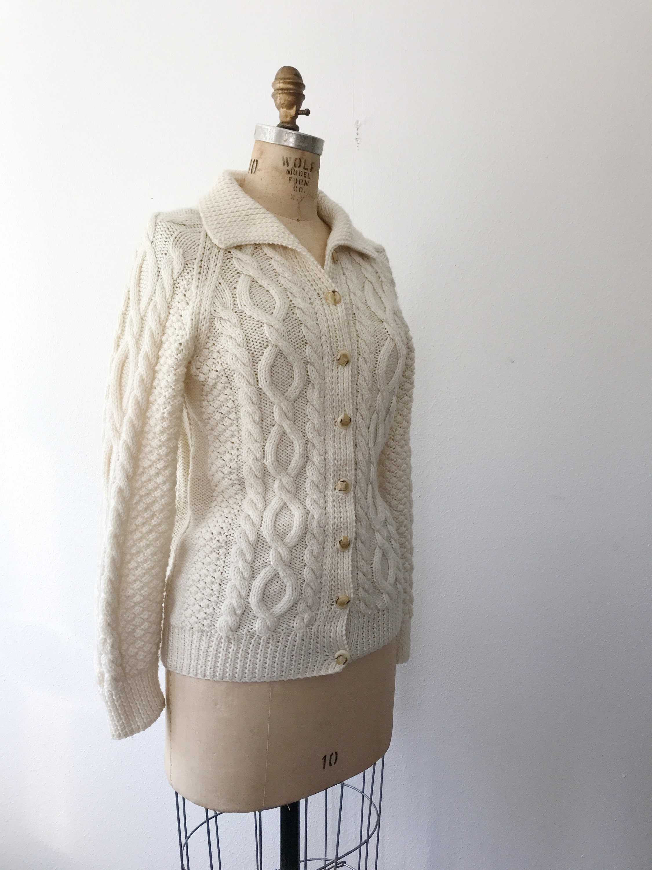 1950s sweater / vintage Cable-knit Cardigan / Skipper sweater