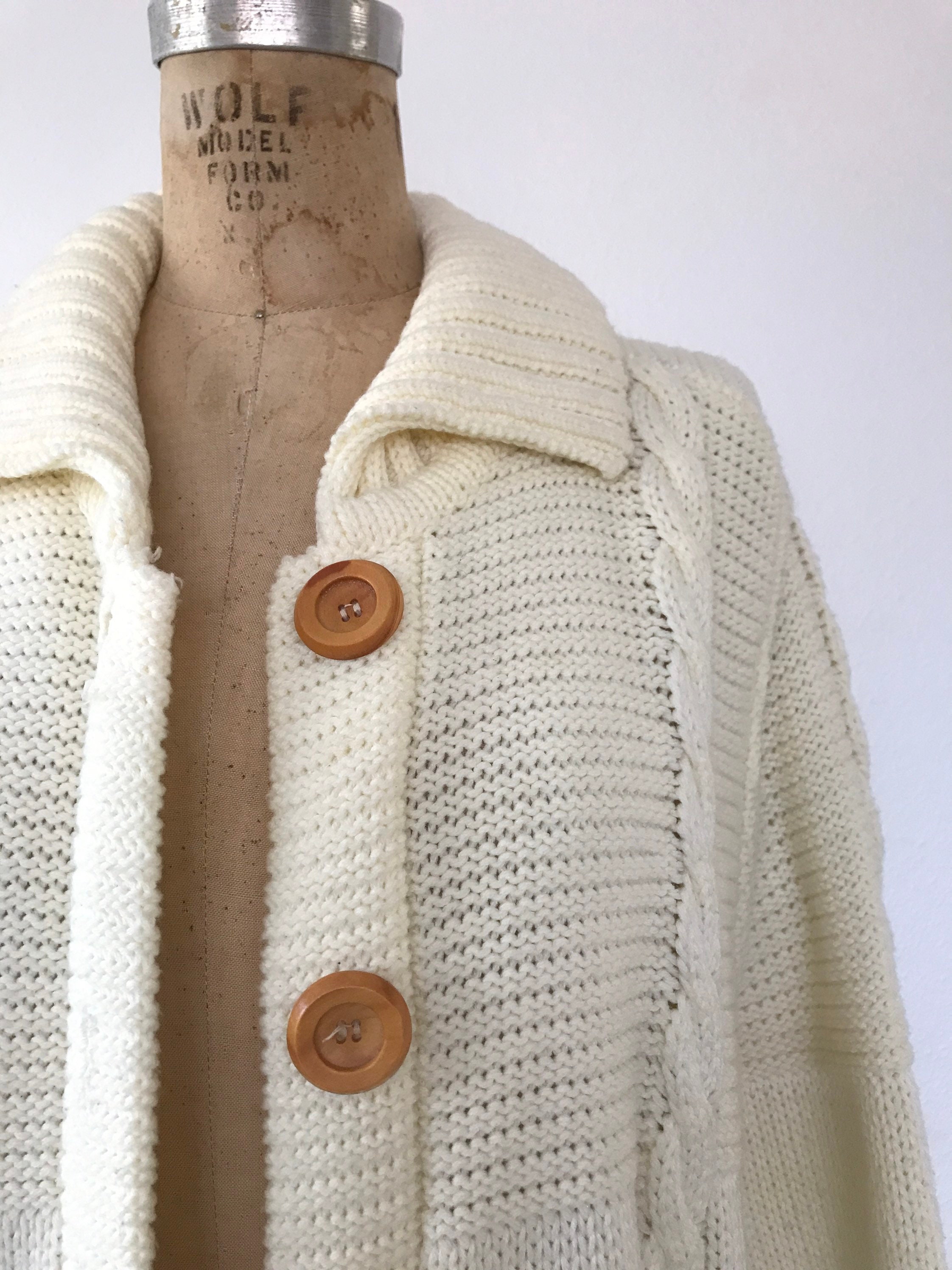 70s cardigan / vintage cable knit sweater / 70s cream knit Cardigan