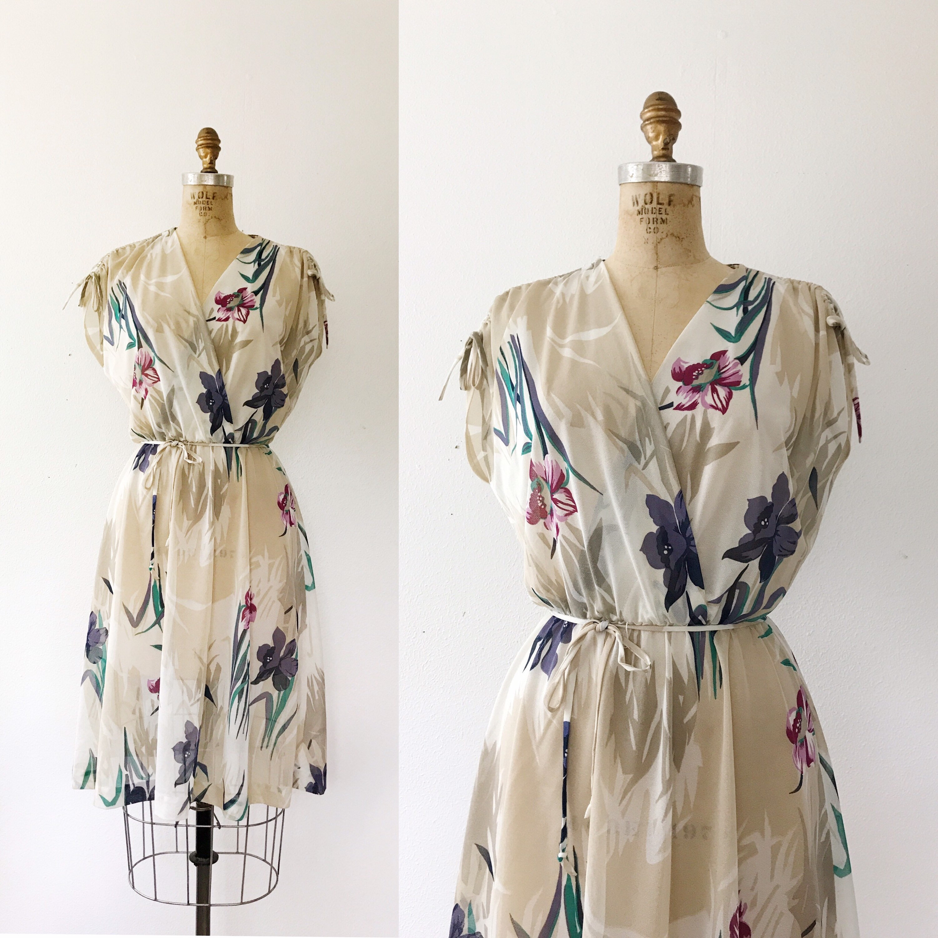 70s floral print dress / vintage sundress /Sheer Crocus dress