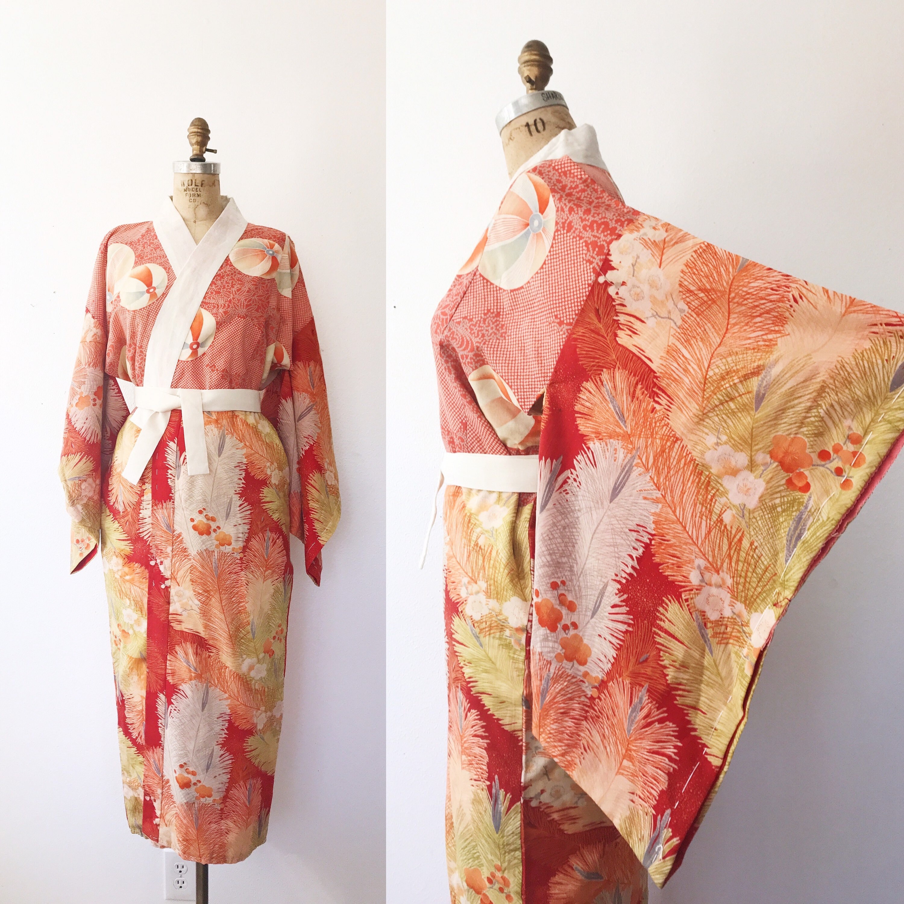 vintage kimono robe / vintage kimono / Autumn Fields Juban
