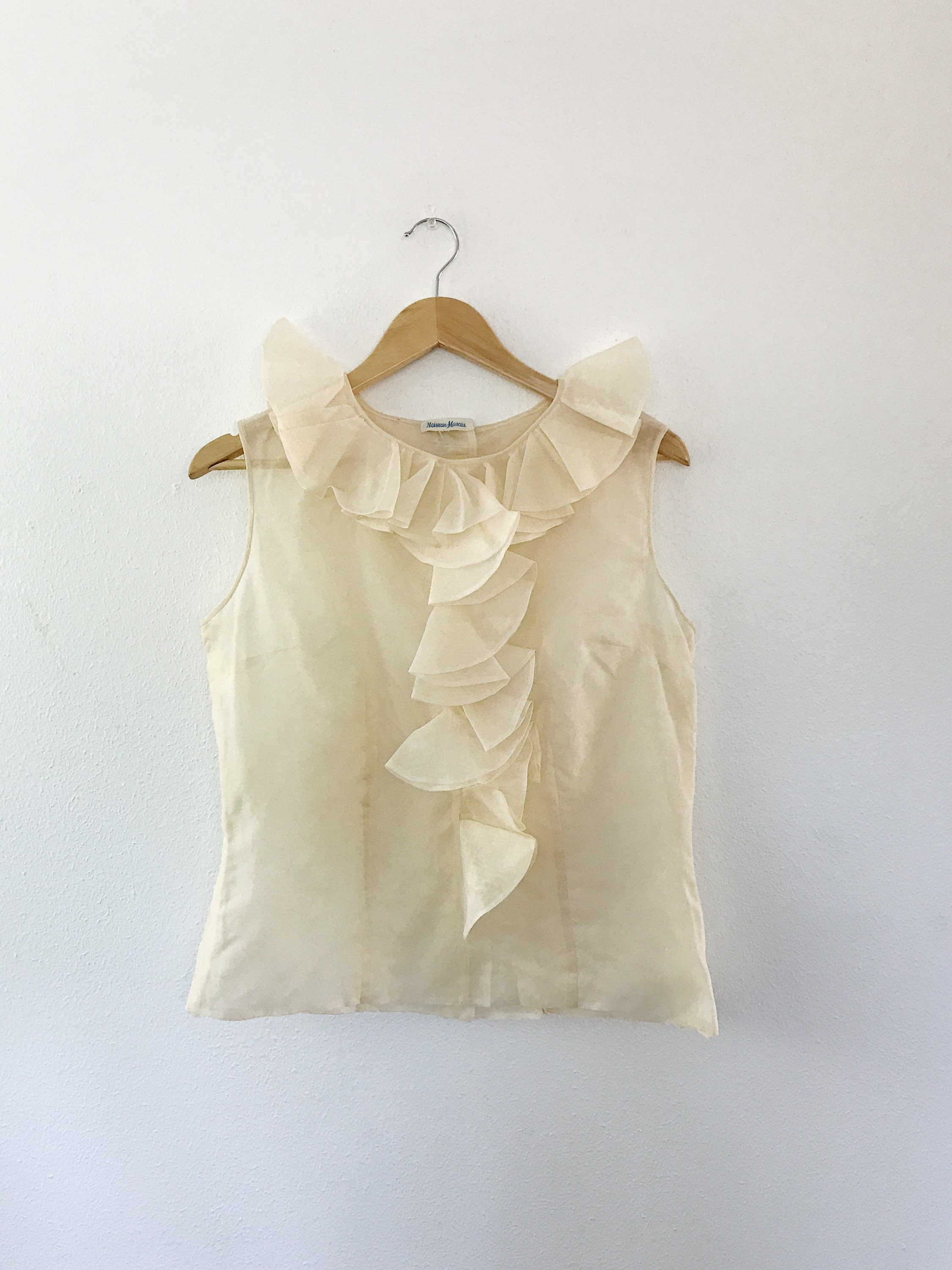 1950s vintage blouse / 50s ruffle blouse / Neiman Marcus bouse