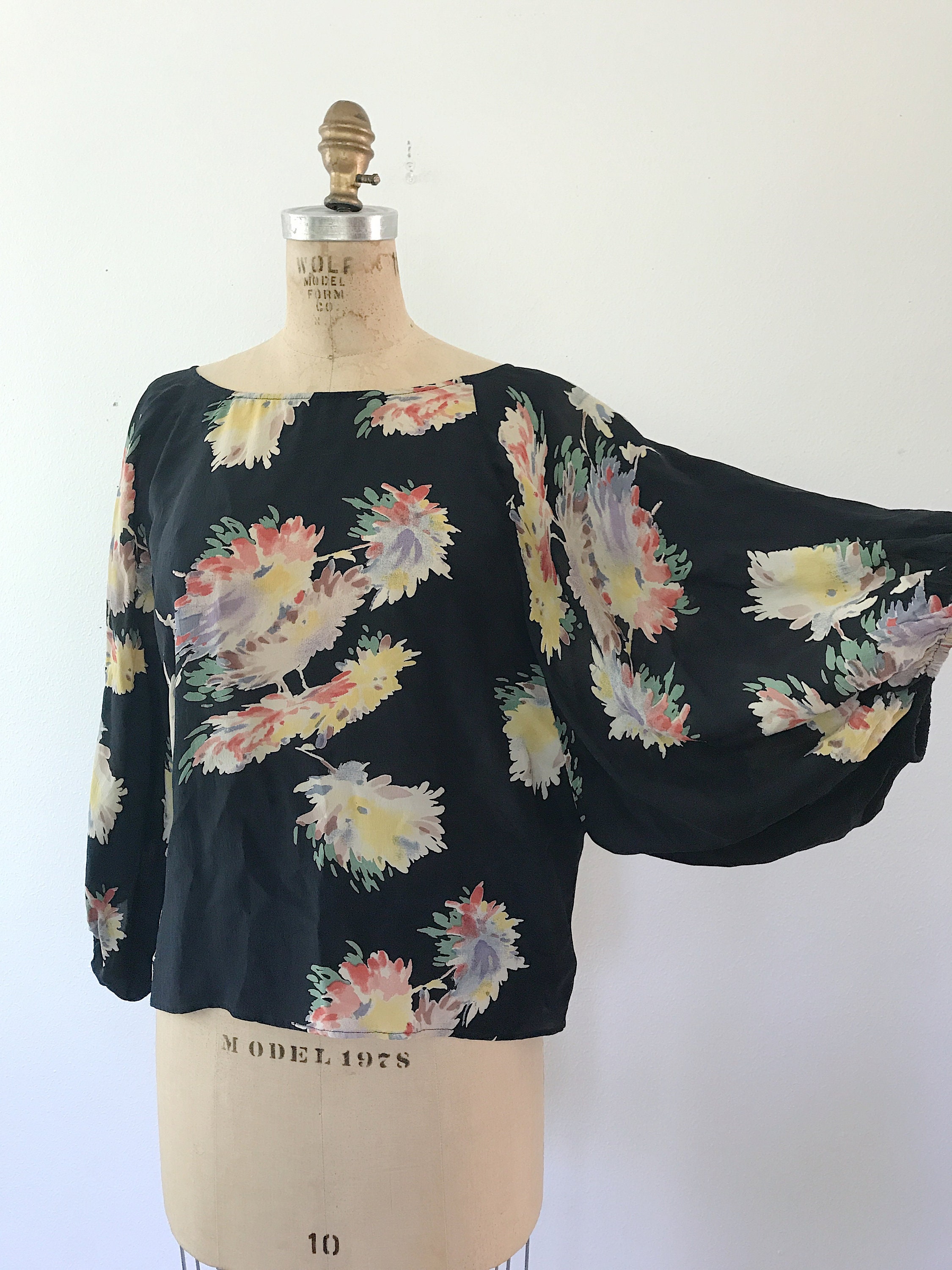 floral silk blouse / Modern Silk blouse /First Hints silk blouse