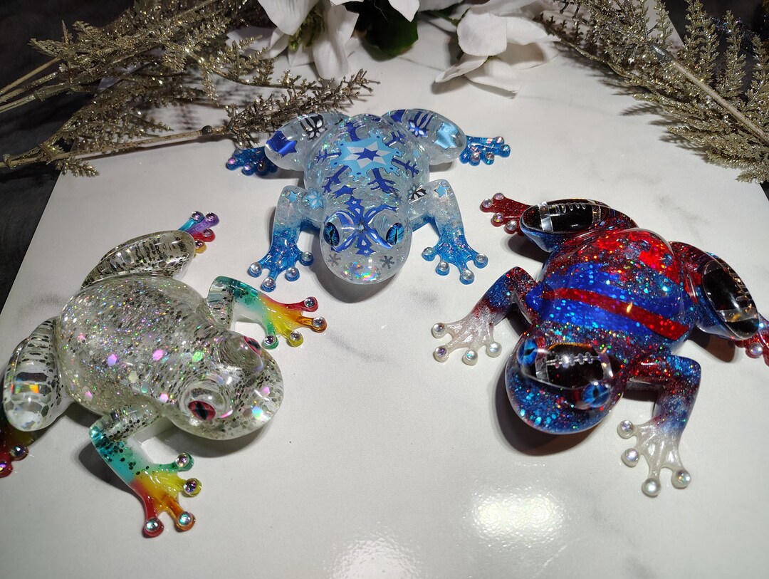 Handcrafted Resin Frogs - Etsy