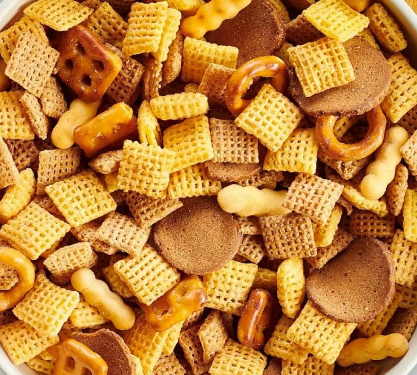 Custom CARAMEL ORIGINAL Snack Mix, Variety of Snacks Great for Picnic ...