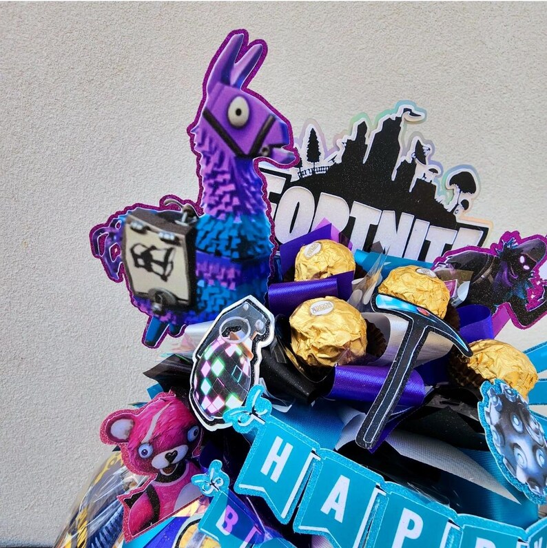 A Fort Nite Birthday Gift Basket - Etsy
