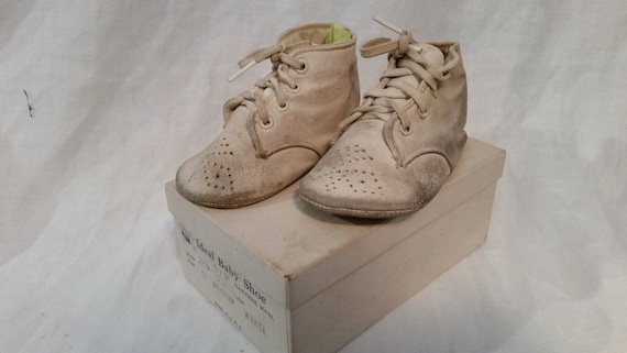 Vintage baby shoes Tiny Toodle leather walking shoes … - Gem