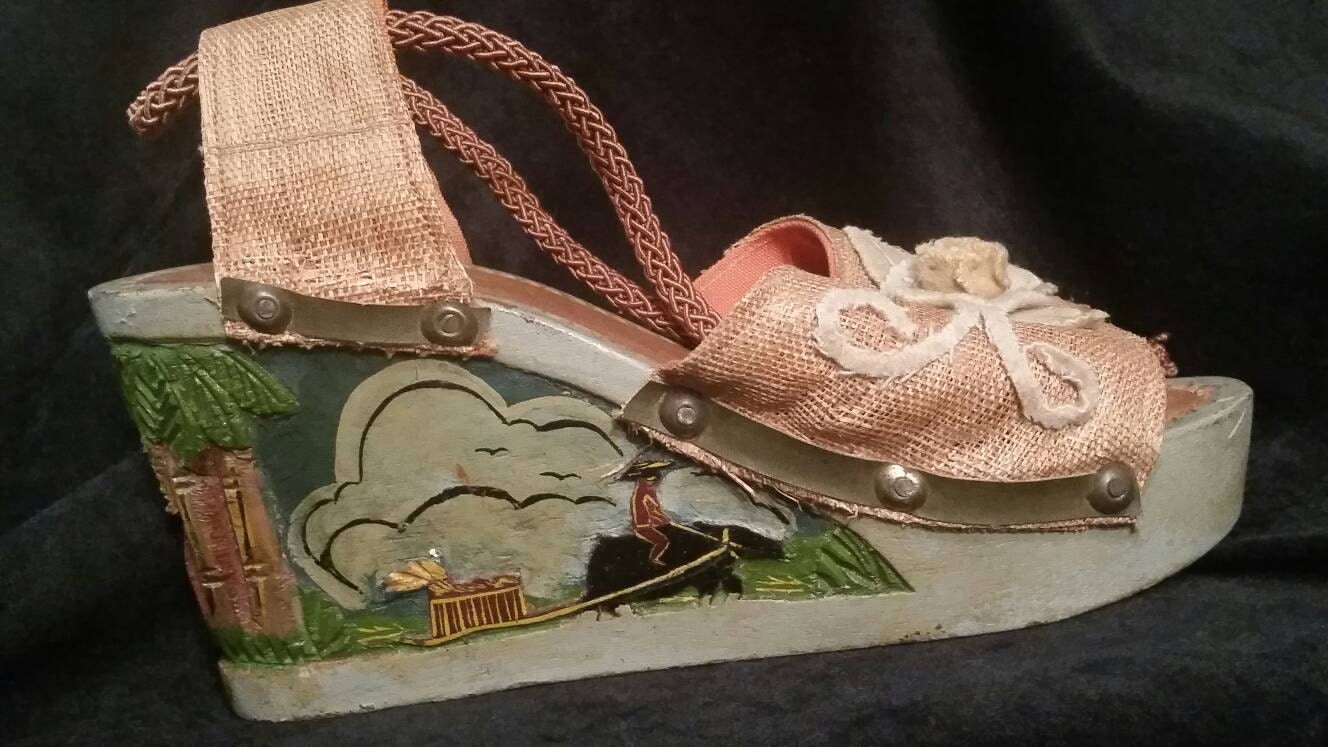 AMAZING Hand Carved Vintage Wedges Wooden 7 Philippines - Etsy