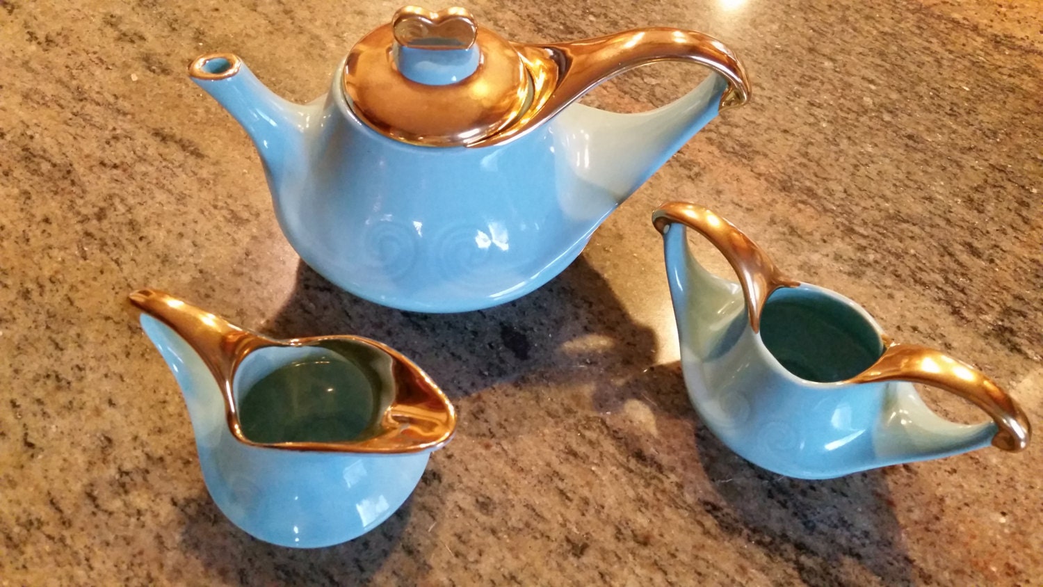 1940s Vintage Aladdin Style Tea Set, 3 Pieces, Turquoise, Aqua and Gold ...