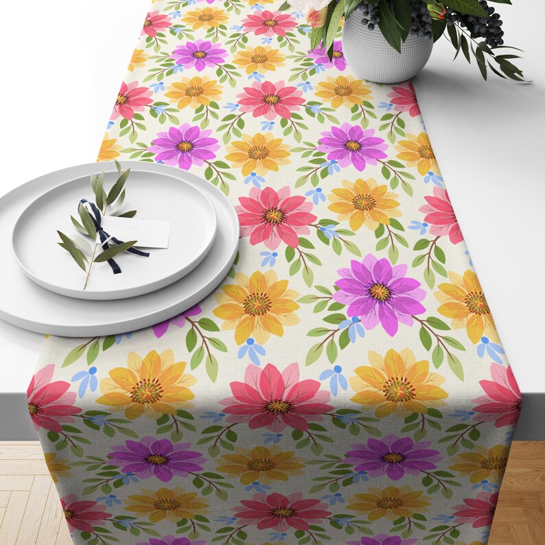 Floral Table Runner, Boho Farmhouse Table Decor, Colorful Fabric Table ...