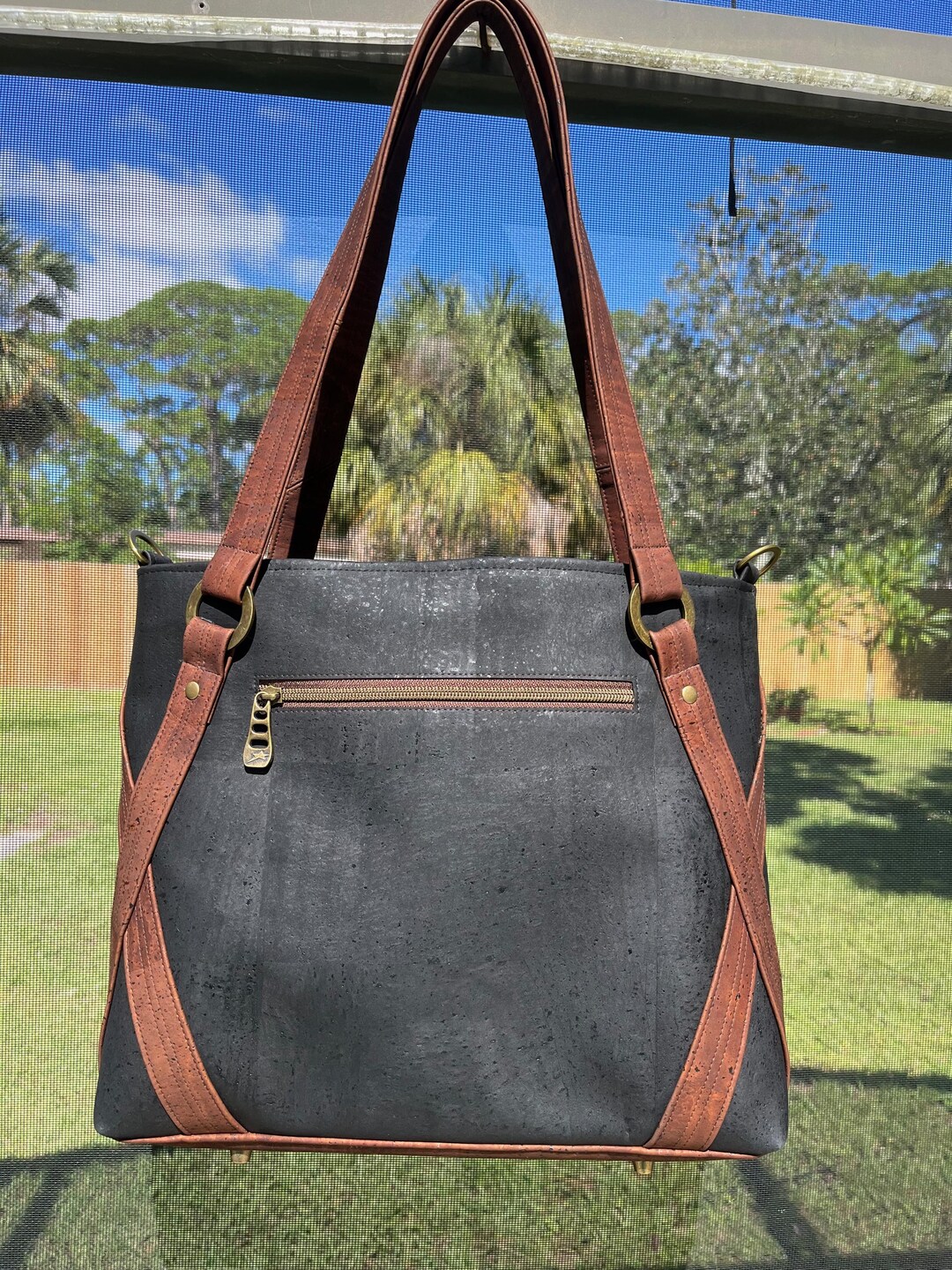 CORK Large Strappy Shoulder Bag Black and Brown Cork With Many Pockets ...