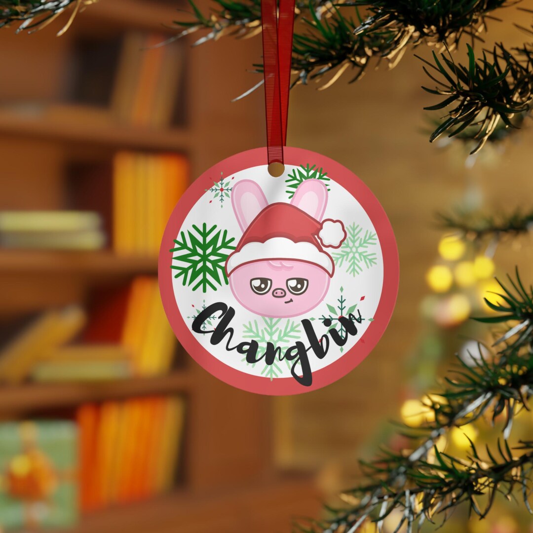 Changbin Stray Kids Skzoo Christmas Metal Ornaments, Red Snowflake ...