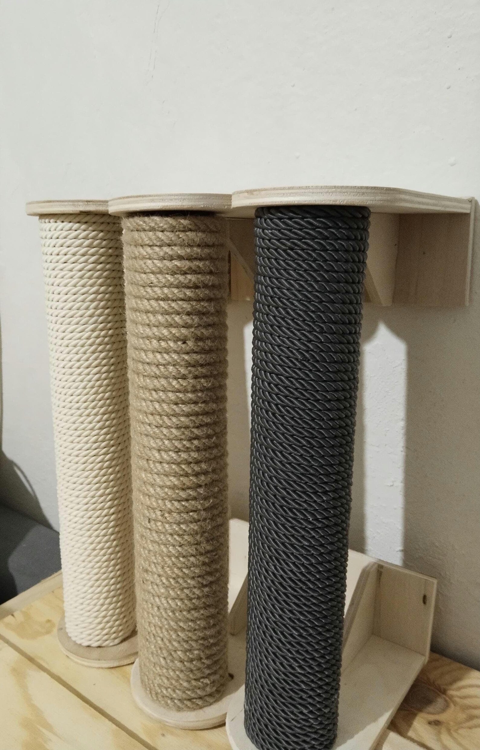 Cat Scratcher Wall Mounted, Cat Scratching Post Wood Cat Furniture for ...