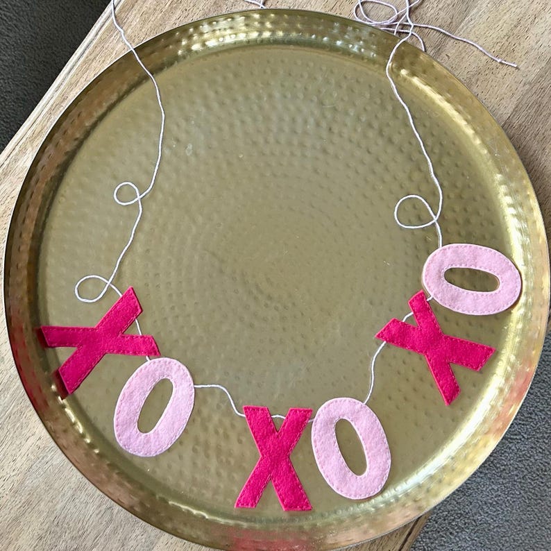 XO XO XO Felt Banner | Valentines Decor | Love Decor| Kiss Hug Kiss Hug ...