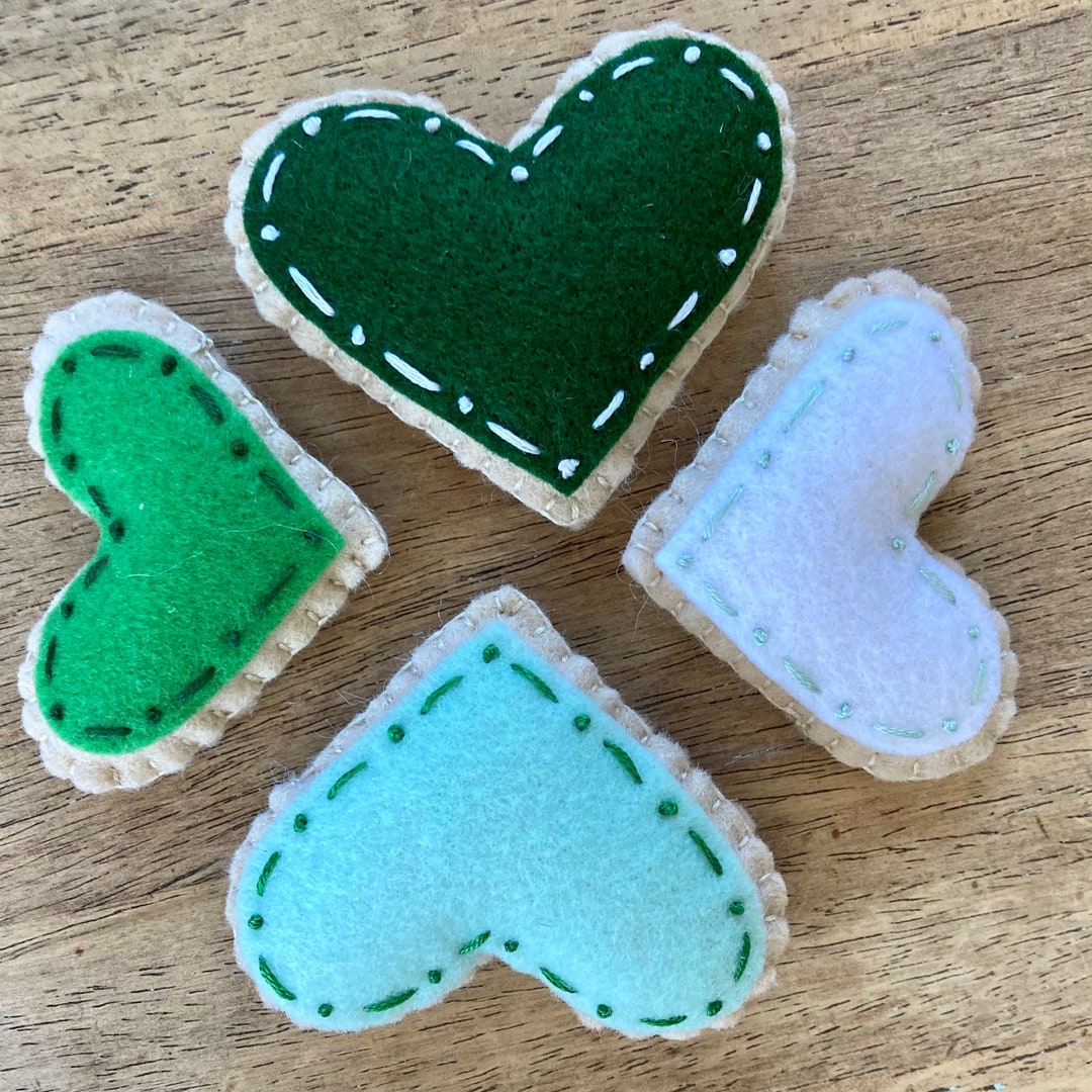 Set of 4 Green Felt Heart Frosted Sugar Cookies | Green Play Food| Fake ...