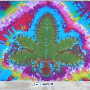 Cannabis Leaf Tie Dye Tapestry 34 dharma Trading Co. Size 44 X 72 A ...