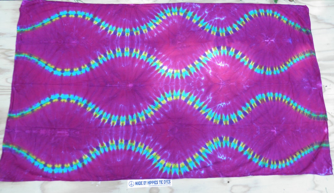 Lifelines Tie Dye Tapestry dharma Trading Co. Size 44 X - Etsy