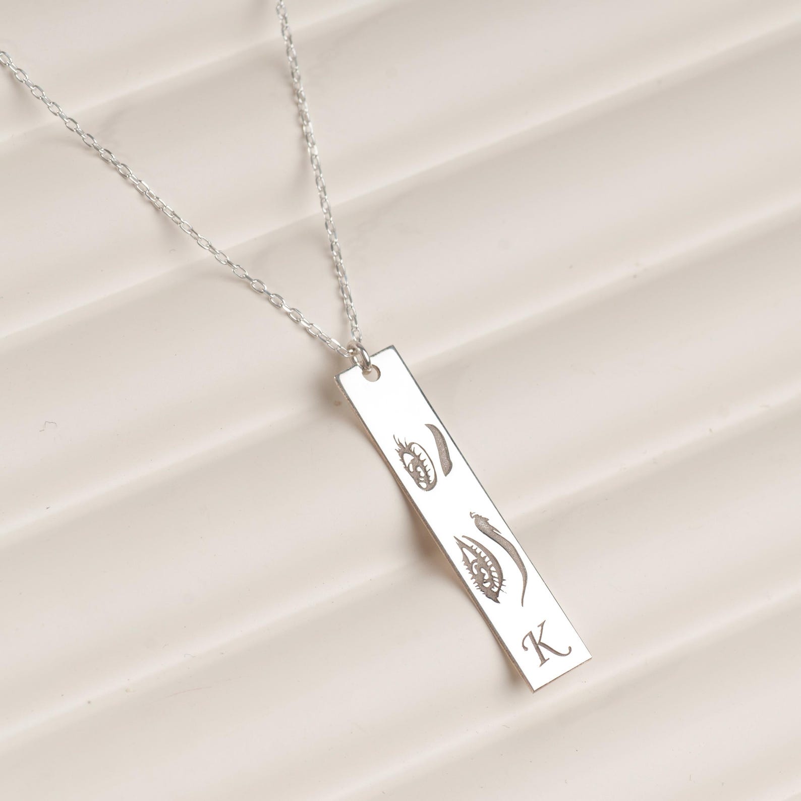Custom Eye Photo Necklace Engraved Eye Necklace Silver Personalized Eye ...