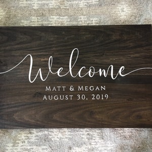 Rustic Guest Signing Board / Welcome Wedding Sign Bride and Groom Name ...