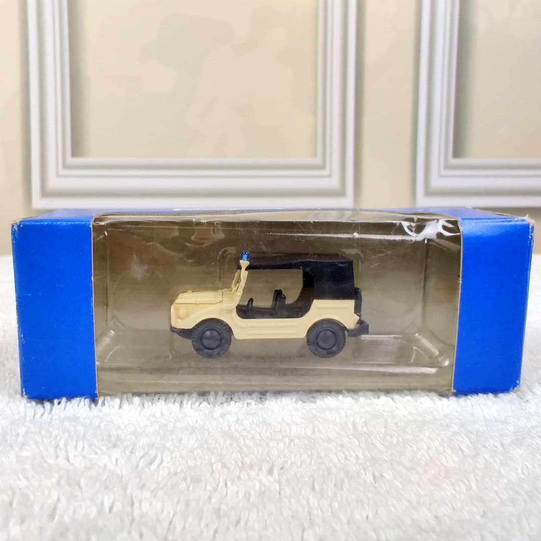 Vintage Roco DKW Munga Car Model: HO Scale German Military Vehicle ...