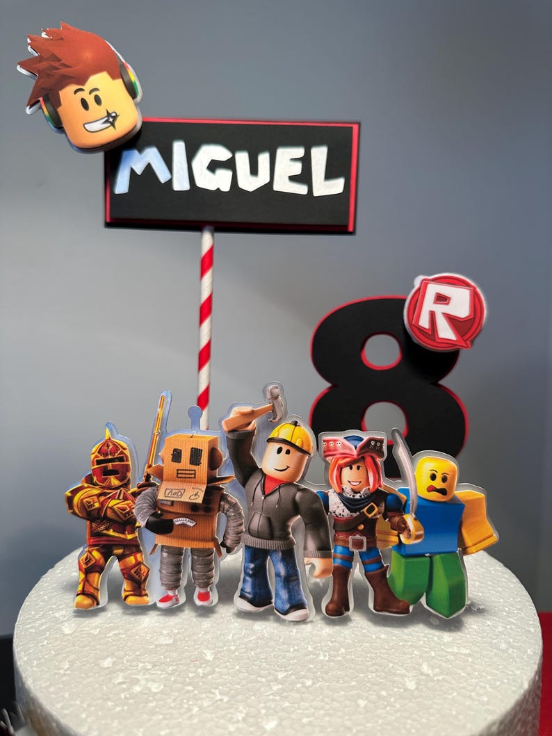 Roblox Cake Topper - Roblox Party Decor - Roblox Birthday Boy - Custom ...