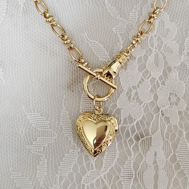 Gold Victorian Hand Toggle With Heart (locket) Charm Necklace. Vintage ...