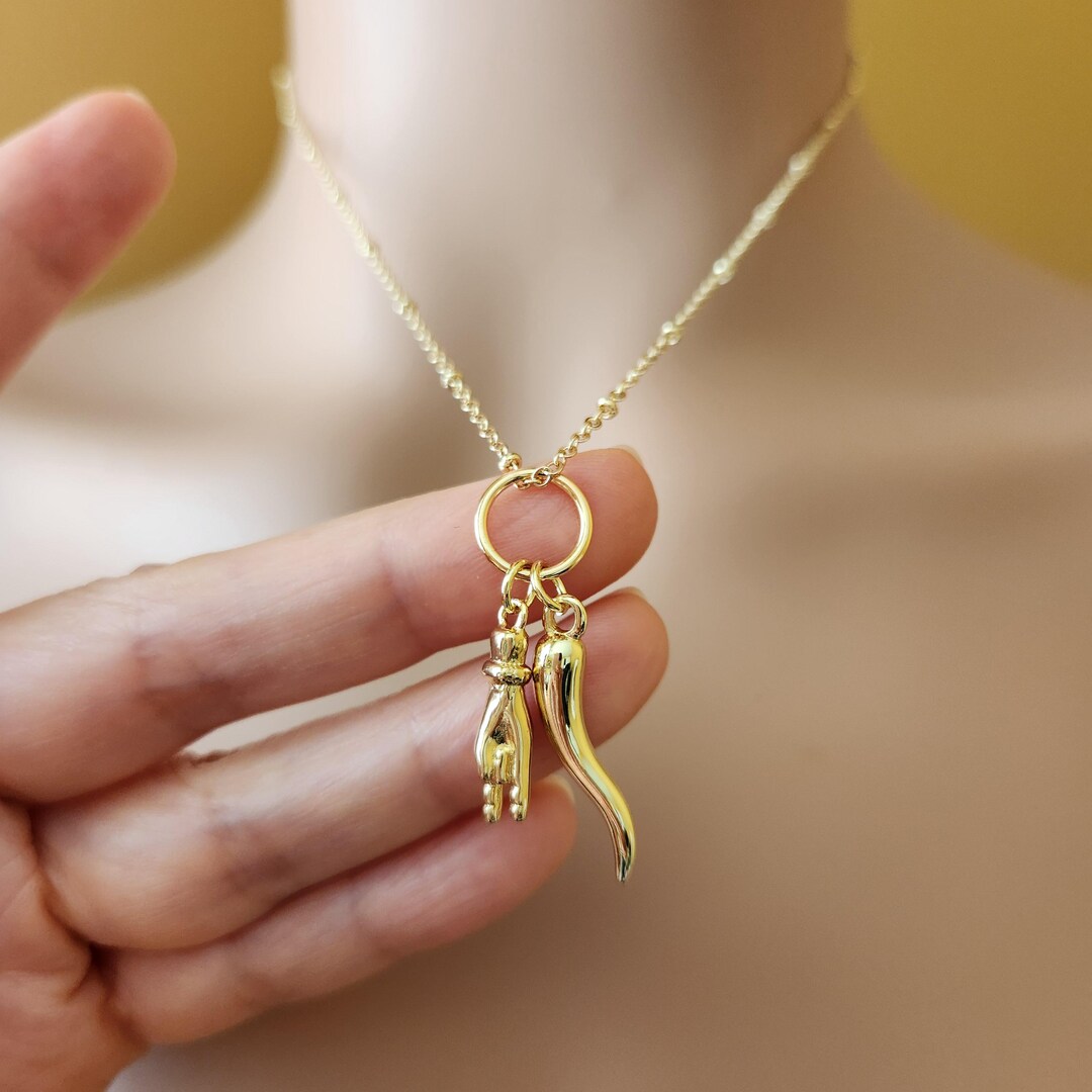 Mano Cornuto Hand, Horn Necklace. Lucky Amulet Pendant for Protection ...