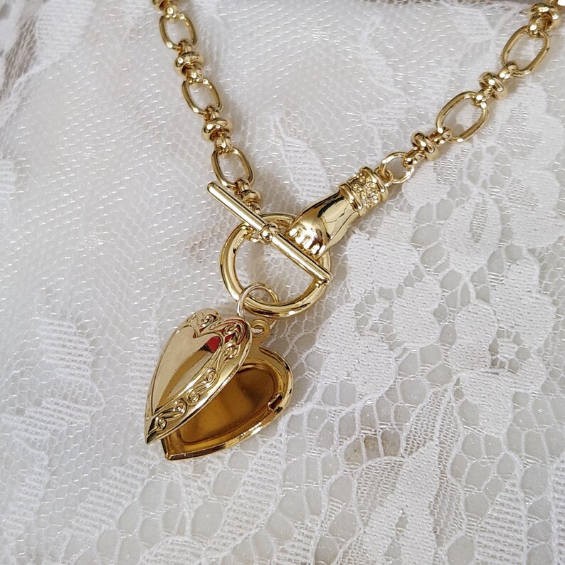 Gold Victorian Hand Toggle With Heart (locket) Charm Necklace. Vintage ...