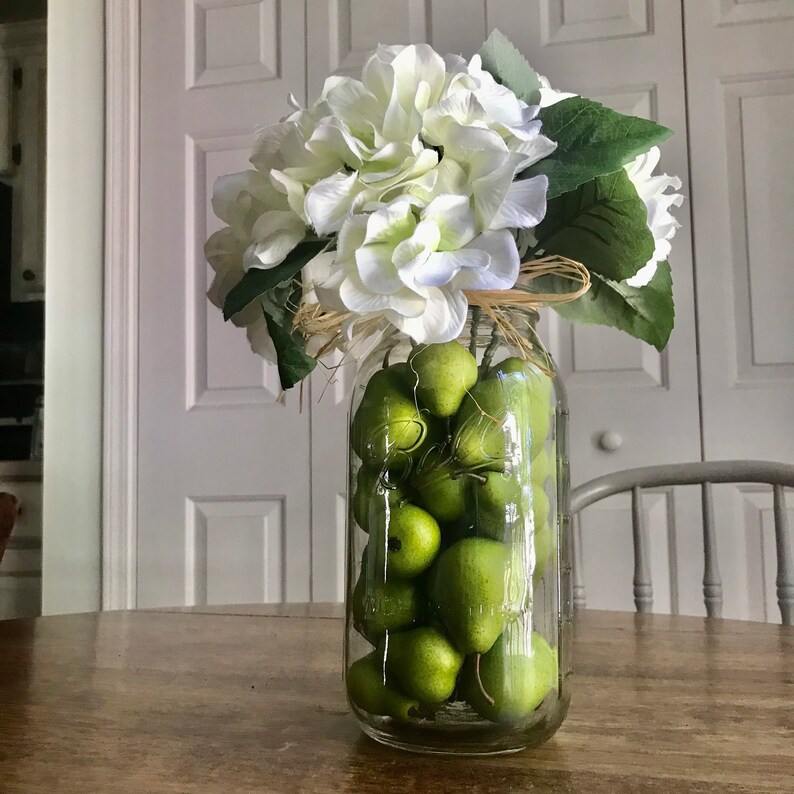 Farmhouse Table Centerpiece: Hydrangeas, Apples in Mason Jar - Etsy