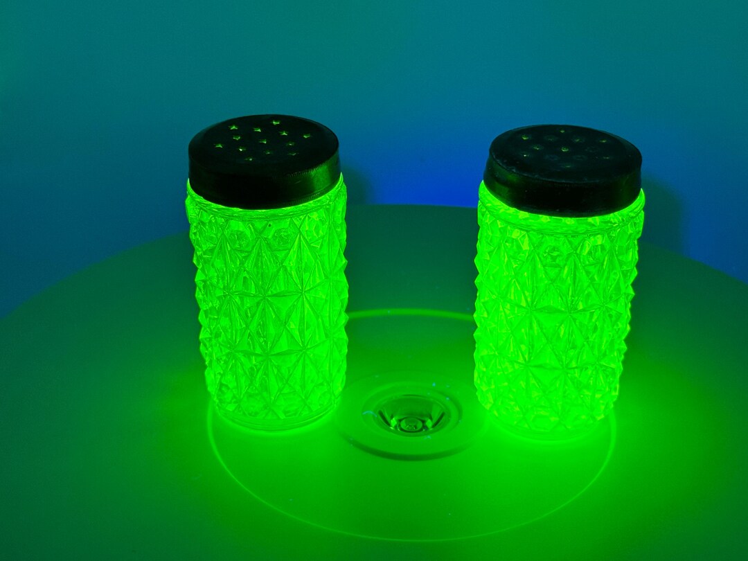 Rare EAPG Diamond Pattern Depression/uranium Glass Salt & Pepper Shaker ...