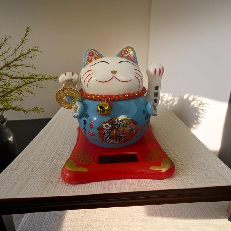 Solar Powered Waving Arm Lucky Cat Maneki-neko Beckoning Cat Lucky Cat ...