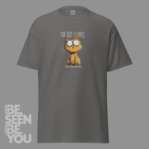 Funny Cat Shirt, Big-eyed Surprised Kitty, Cartoon Feline Design ...
